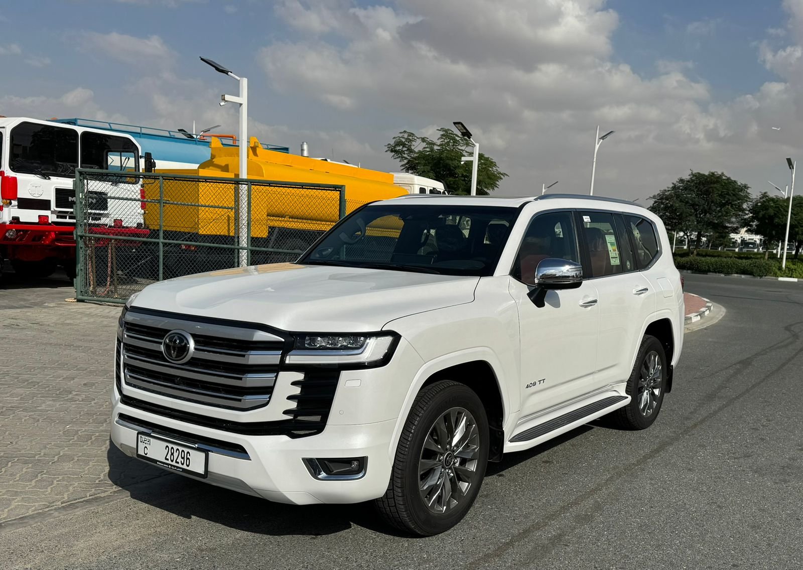 VXR Toyota Land Cruiser: Ultimate Off-Road Performance & Luxury