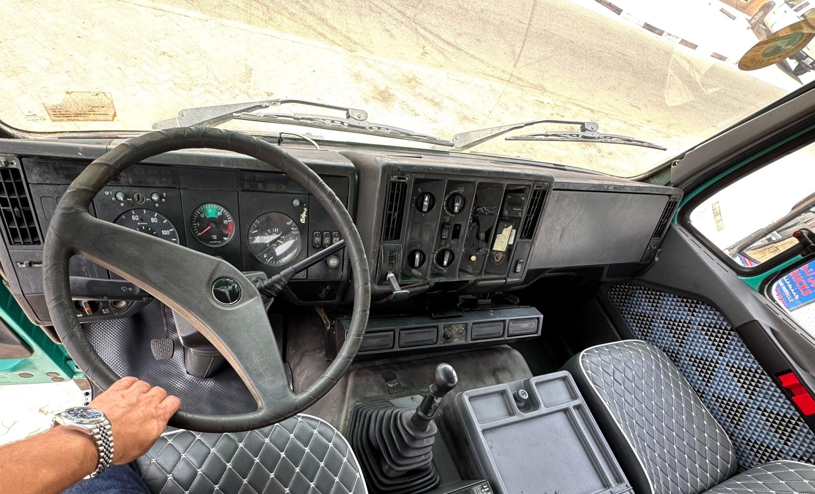 MERCEDES BENZ 2638 LONG CHASSIS TRUCK – Zadran Trucks